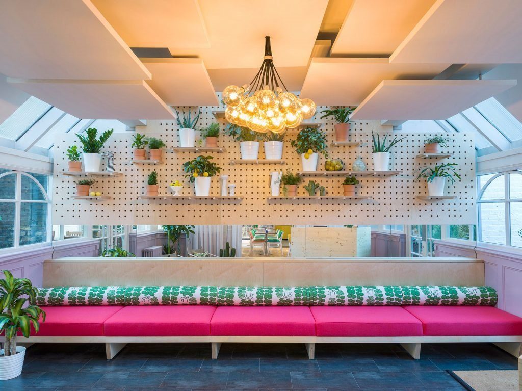 Notting Hill: Yoga at Pomona's - Bee Bazaar